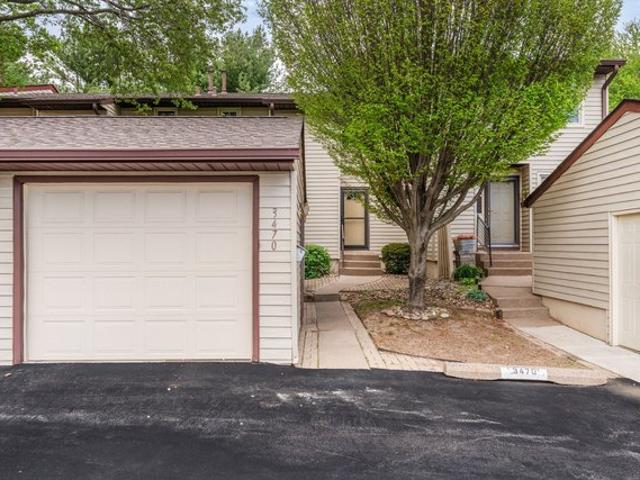 3470 Johnathan Ave, Bettendorf, IA 52722