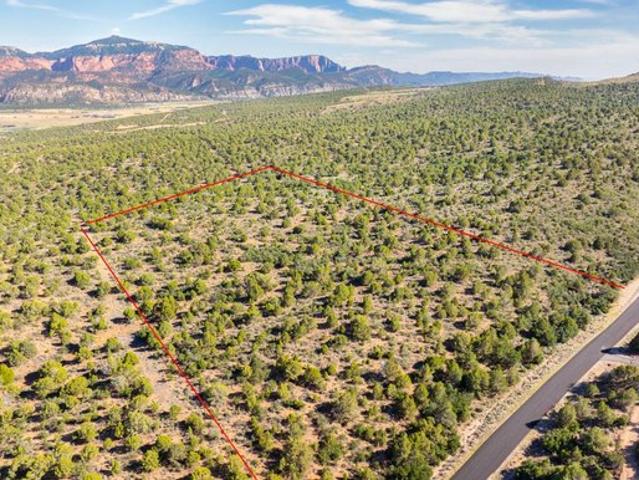 3470 W Bumblebee Springs Rd Unit 23, Cedar City, UT 84720