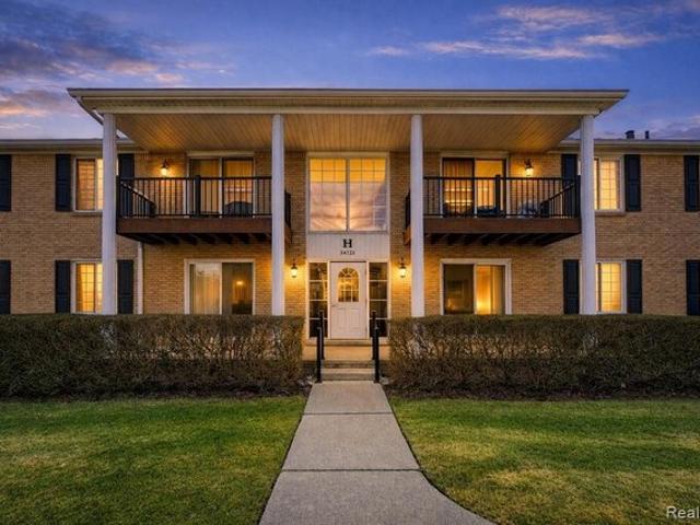34720 Huntley Dr Unit 23, Sterling Heights, MI 48312