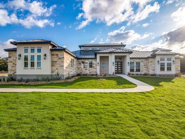 34726 Shelly Bridge Pt, Bulverde, TX 78163