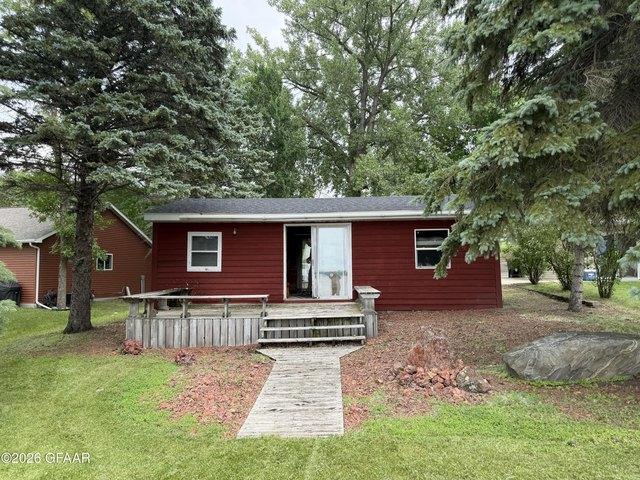 34729 E Trinity Point Rd SE, Mentor, MN 56736