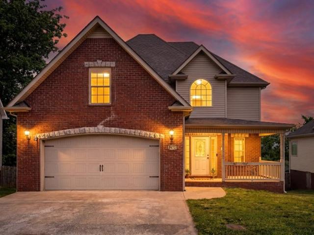 3472 Melrose Dr, Clarksville, TN 37042