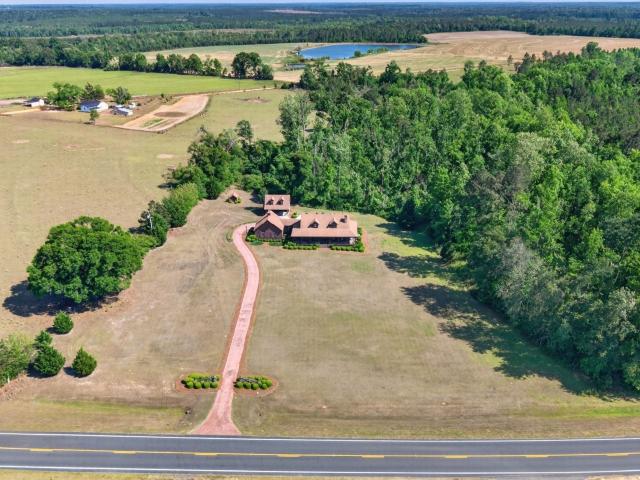 3472 Highway 46