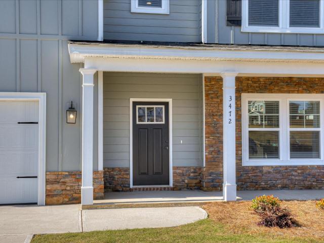 3472 Hilltop Trail