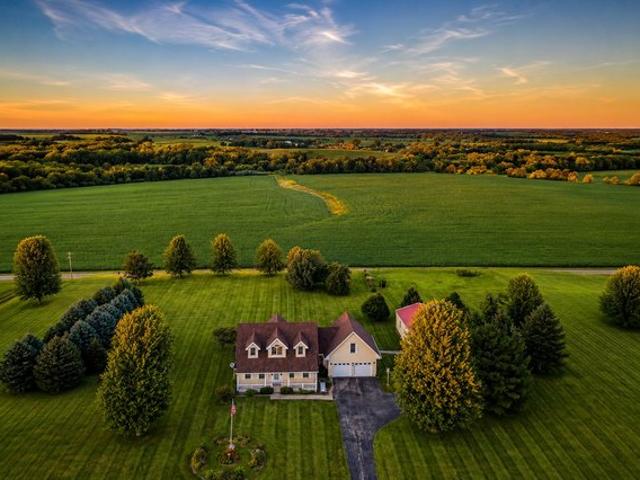 3472 S Paw Rd, Paw, IL 61353