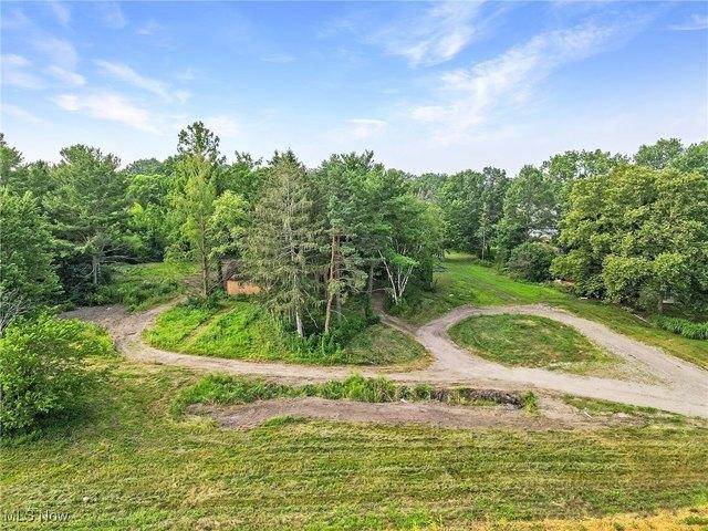 3473 Moon Rd, Avon, OH 44011