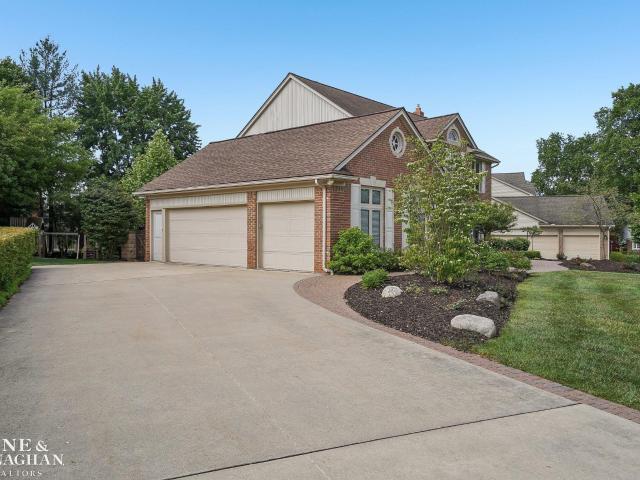 3473 Summit Ridge Drive