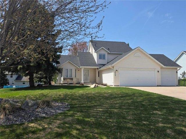 3473 Sunbury Dr, Woodbury, MN 55125