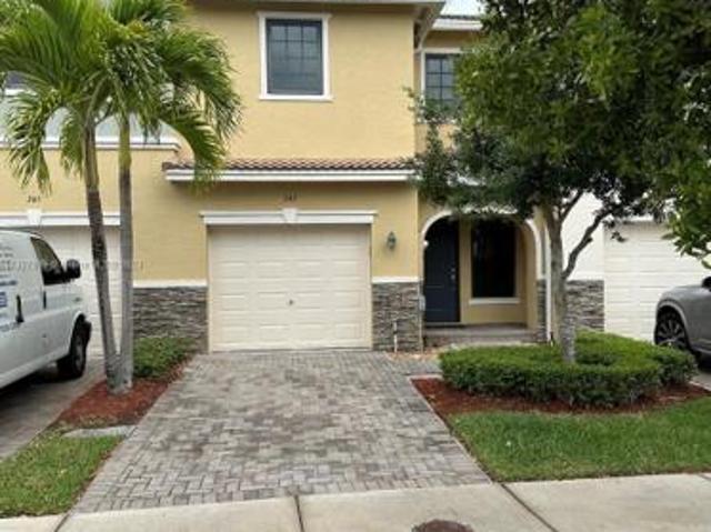 347 194th Ln NE #347, Miami, FL 33179