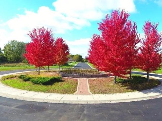 347 Cherryhill St, Valparaiso, IN 46385
