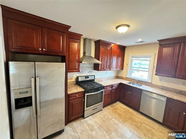 347 Crooks Avenue 2, Clifton, US, NJ