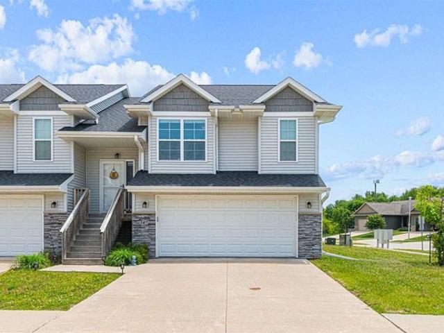 347 Cypress Ct, Solon, IA 52333