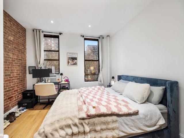 347 E 5TH Street 1A