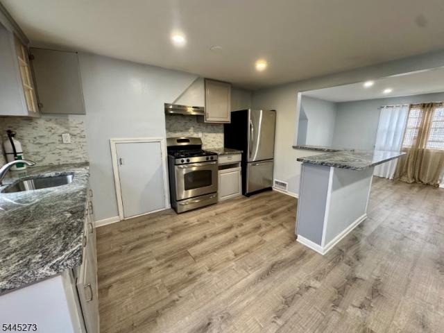 347 E 29Th St # 2