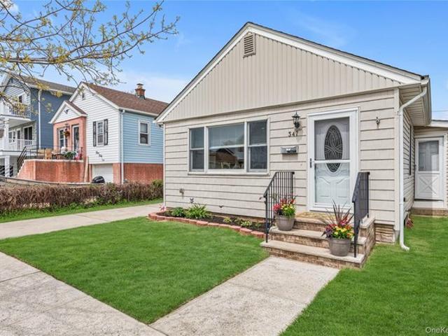 347 E Pine St, Long Beach, NY 11561