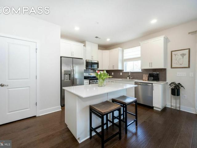 347 Foundry St, Phoenixville, PA