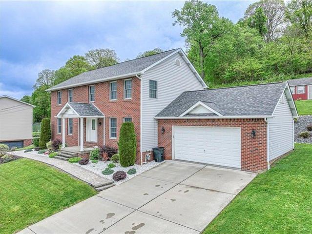 347 Forest Dr, Belle Vernon, PA 15012