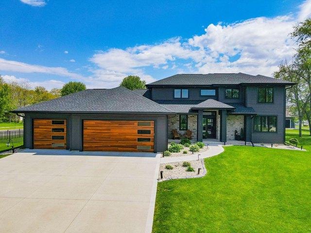 347 Fairway Cir, Edgerton, WI 53534