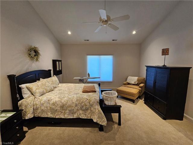347 Hollybrook Drive
