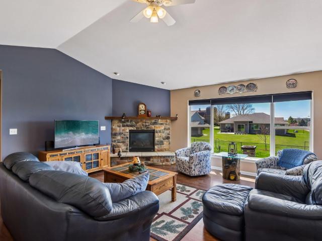 347 Homestead Dr