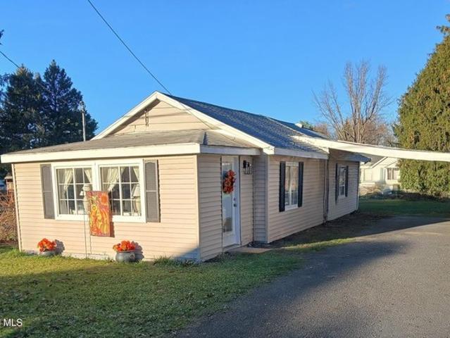 347 Hillcrest St, Troy, NY 12182