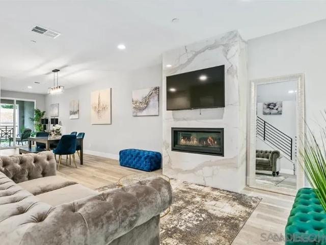 347 Oak Ave, Carlsbad, US, CA