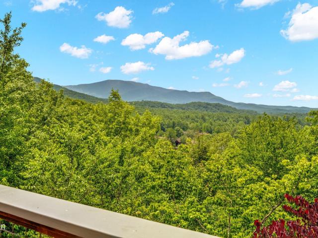 347 Overview Drive