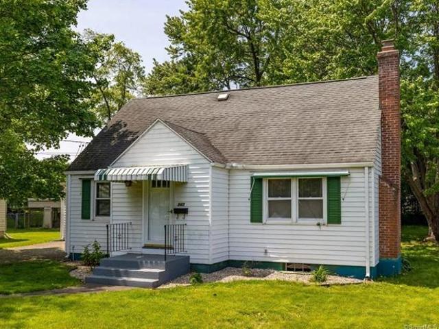 347 Lloyd St, Newington, CT 06111