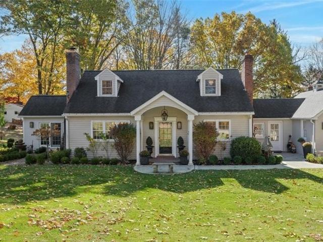 347 McCoy Place Rd, Sewickley, PA 15143