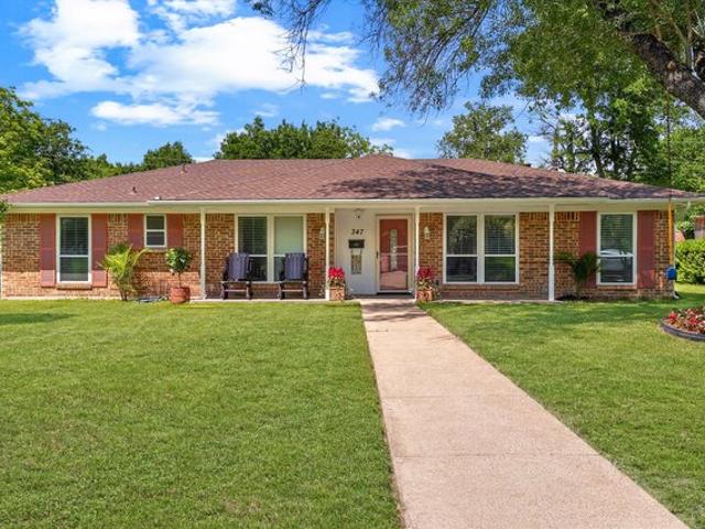 347 Merribrook Trl, Duncanville, TX 75116