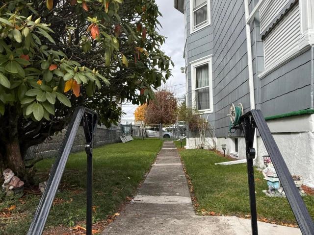 347 Muir Avenue