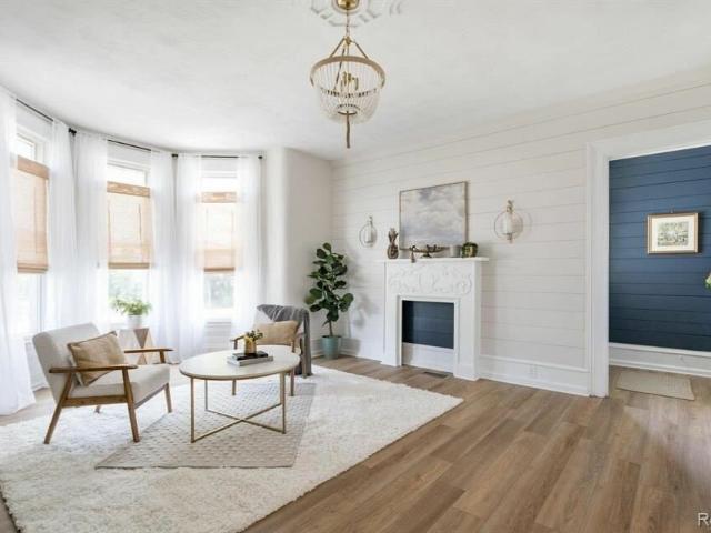 347 N Broadway St Unit 1, Lake Orion Village, US, MI