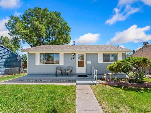347 Stinson Ave, Cheyenne, WY 82007