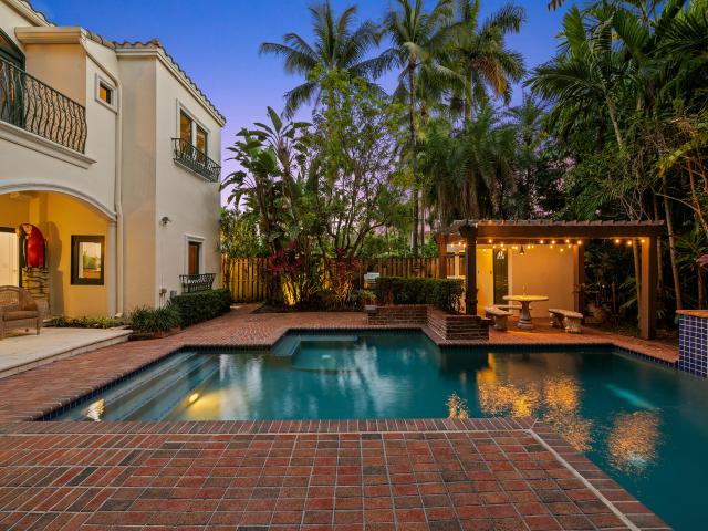 347 Poinciana Dr, Fort Lauderdale, FL 33301 | MLS #F10550 | Compass