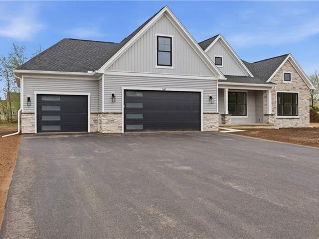 347 Rumford Rd, Rochester, NY 14626