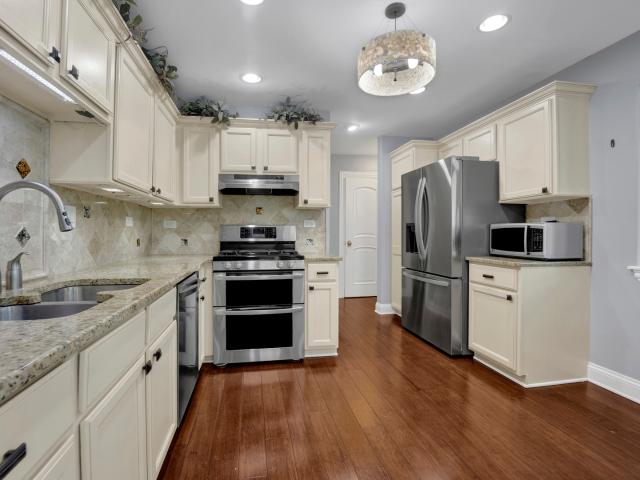 347 W Prairie Circle