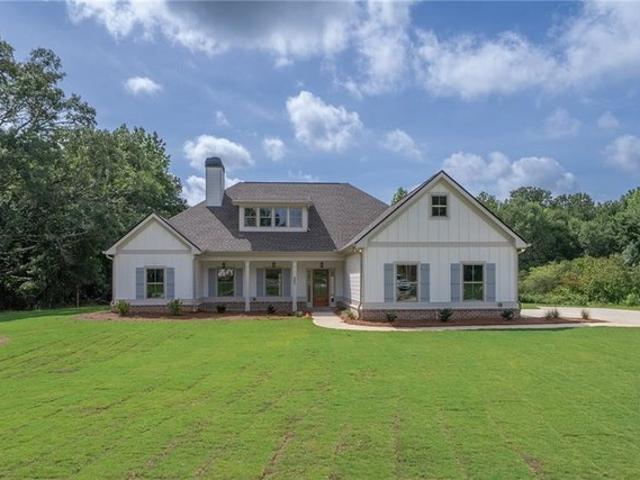 347 Woodfin Way, Social Circle, GA 30025