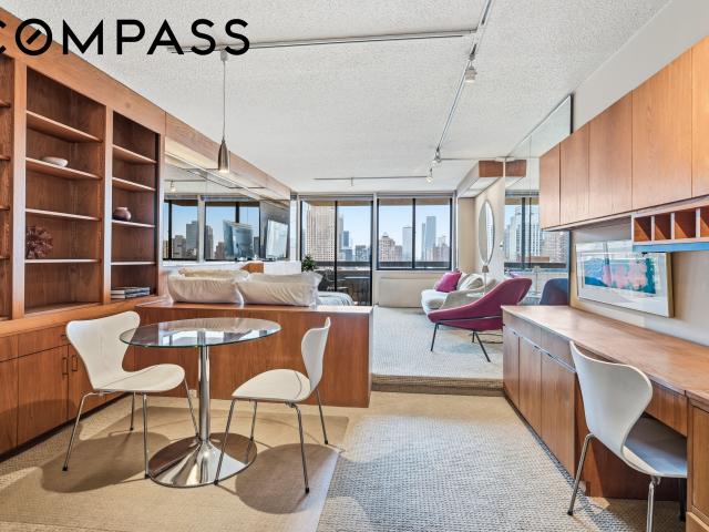 347 West 57th Street, New York, NY