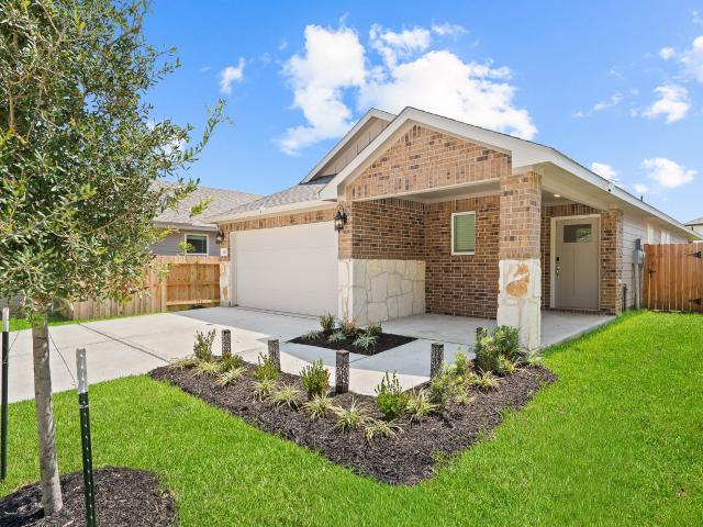 347 Willow Sage Ct, Montgomery, TX 77316 | MLS #33352