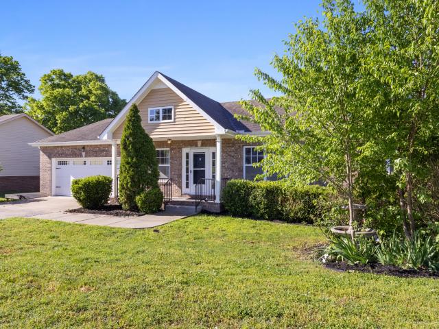 3484 Clover Hill Dr