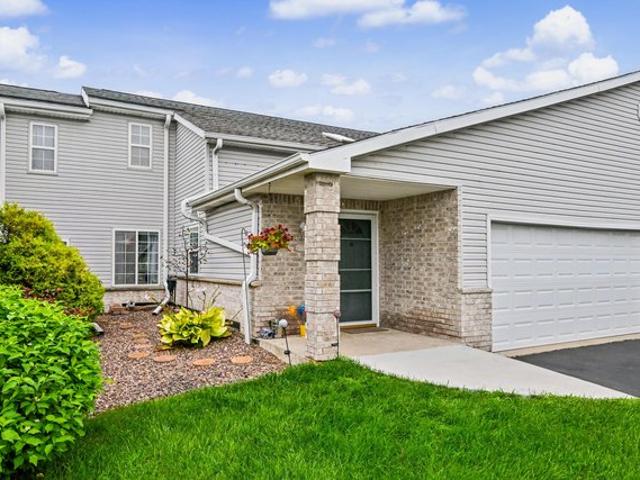 3484 W Sycamore St, Franklin, WI 53132