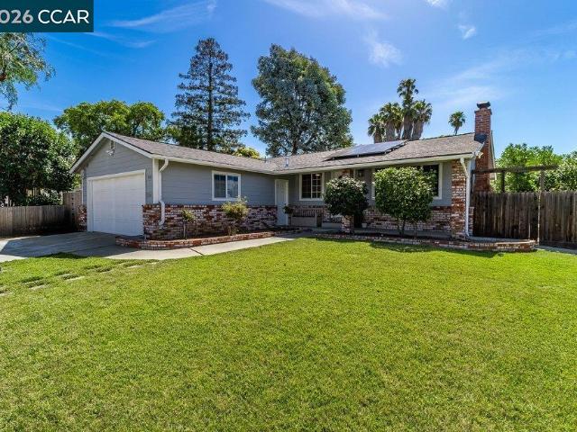 3485 Hillsborough Dr