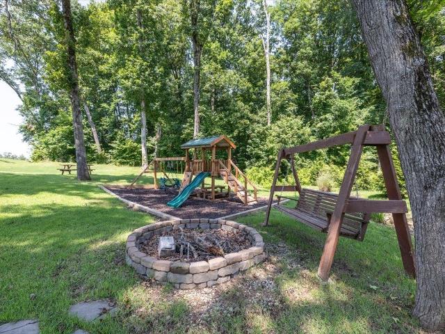 3485 iron bridge rd