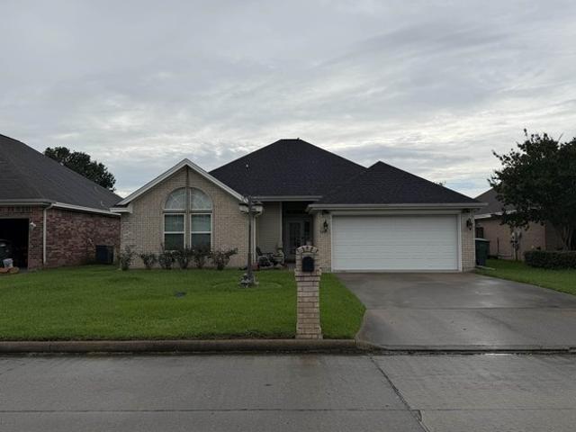 3485 Lake Arthur Dr, Port Arthur, TX 77642