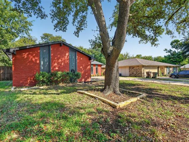 3486 Chelsea Lane