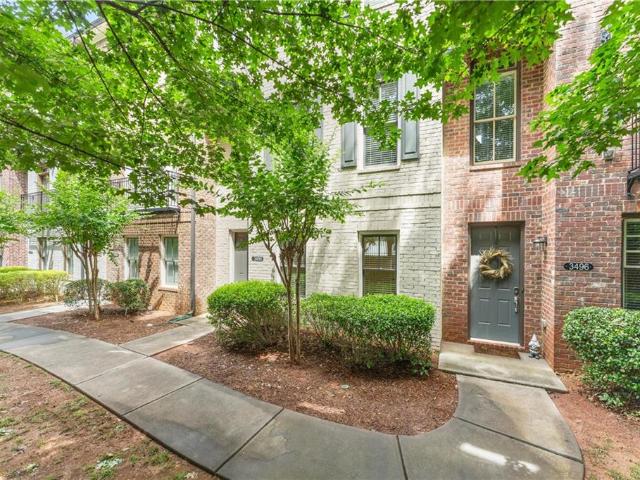 3486 Village Park Way NW