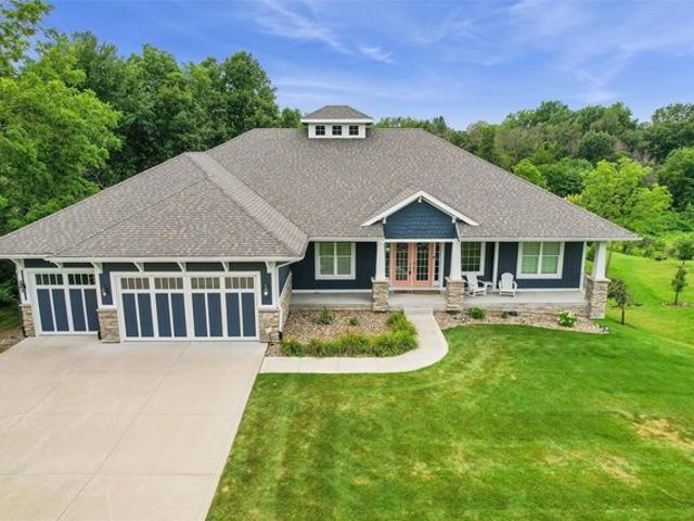 3487 SW 56th St, West Des Moines, IA 50265