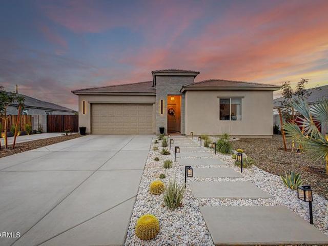 34885 N Palm Dr, San Tan Valley, AZ 85140