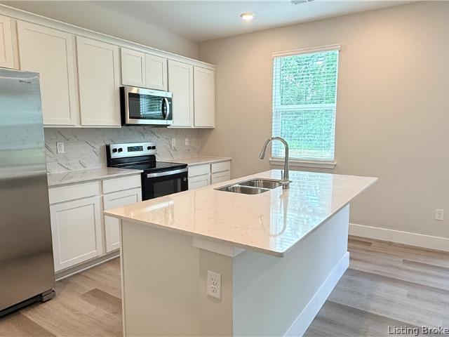 3488 Noah Trail