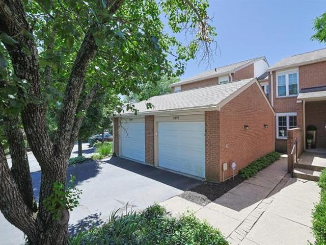 3488 Forestoak Ct, Cincinnati, OH 45208